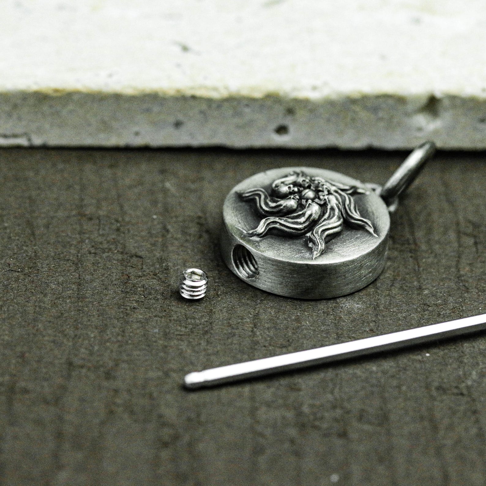 Cohesive Ghost - Urn Memorial Pendant - Holds Ashes Inside - Etsy