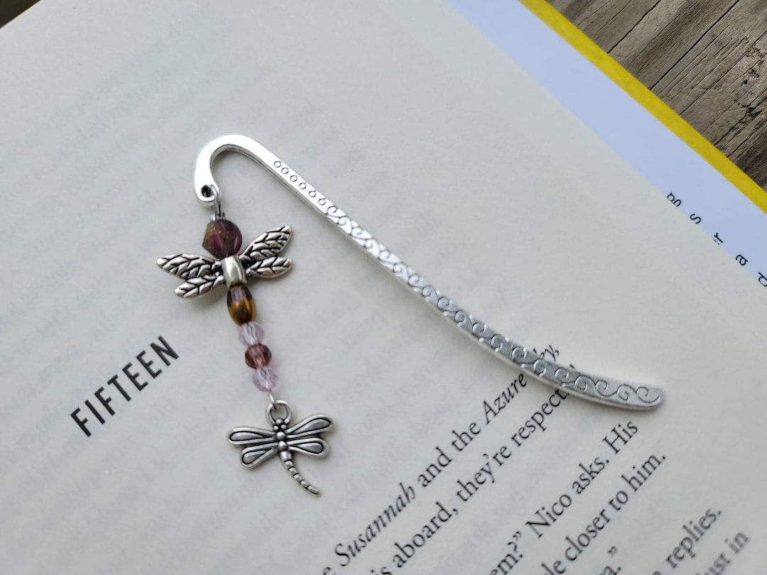 Small Dragonfly Book Hook, Bookmark, Book Lover, Reader Gift - Etsy