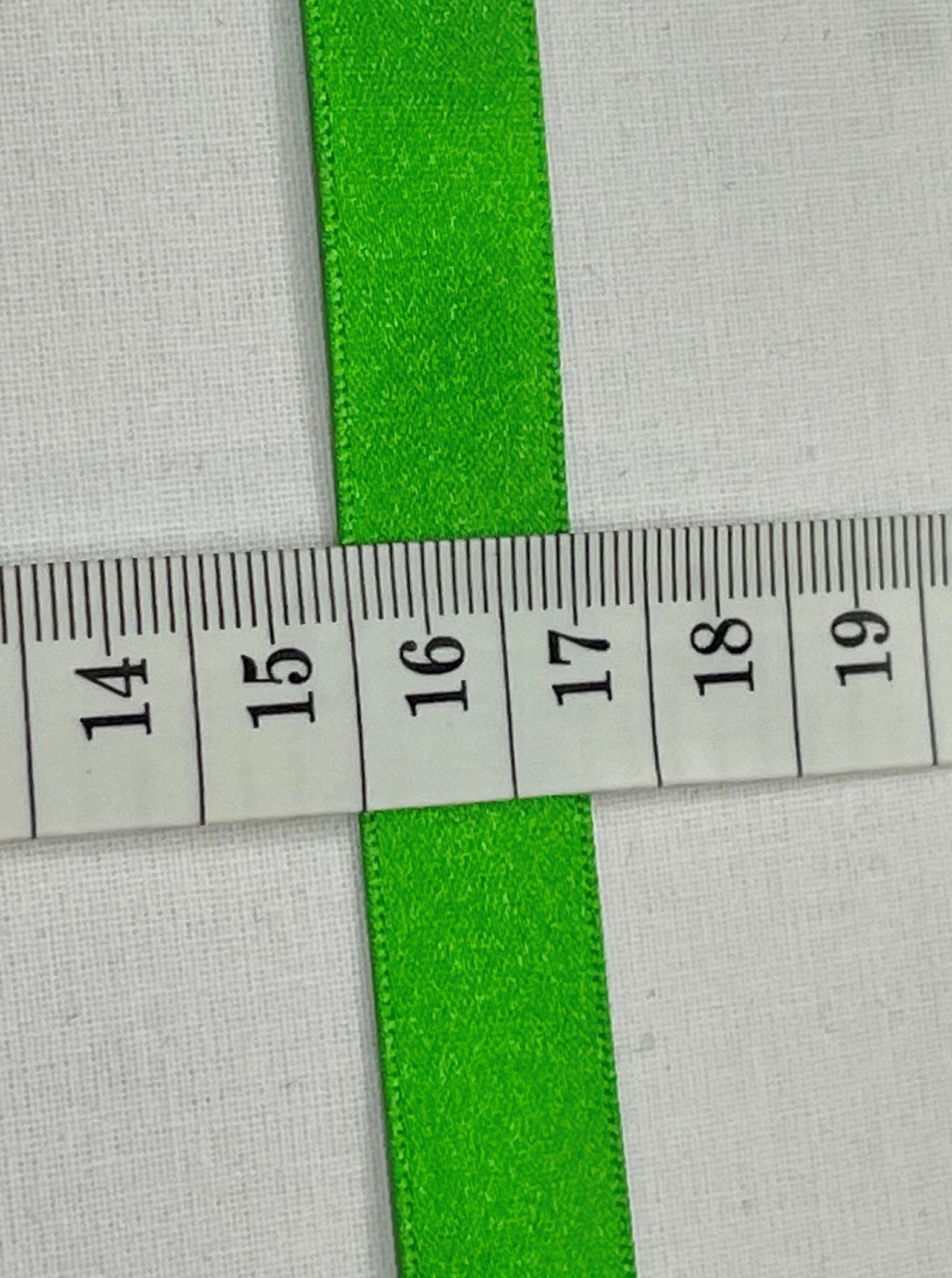 RIBBON EMERALD GREEN Double Satin Berisford Ribbon 50mm, 35mm, 25mm ...