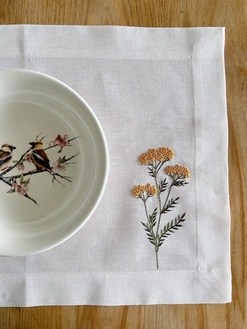 Hand Embroidered Linen Spring Placemat, Wildflower Table Linens, Modern ...