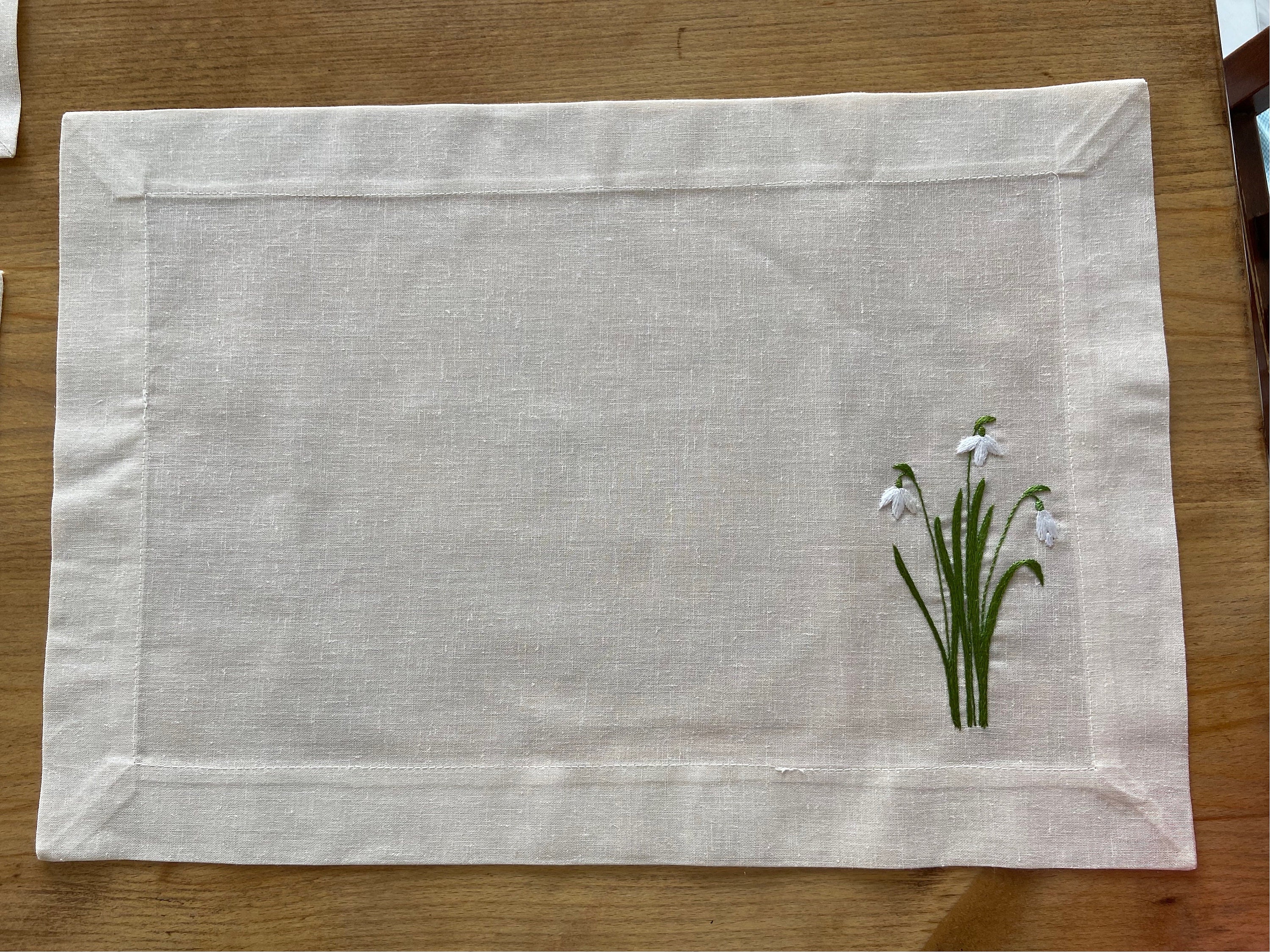 Set of 6 Hand Embroidered Floral Placemat Linen Placemat With - Etsy