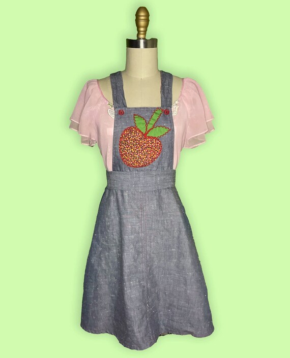 Pinafore - Gem