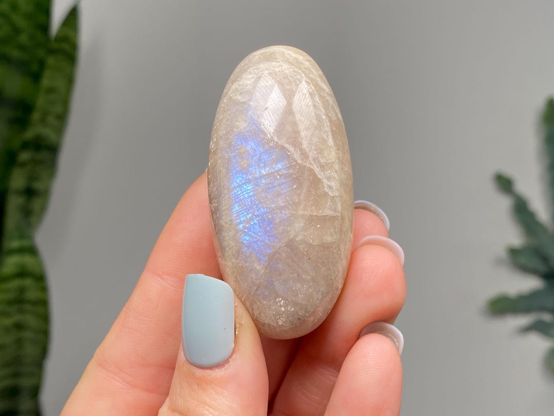 Tanzanian Moonstone Shiva (I) | Blue Flash Moonstone Shiva Lingam ...