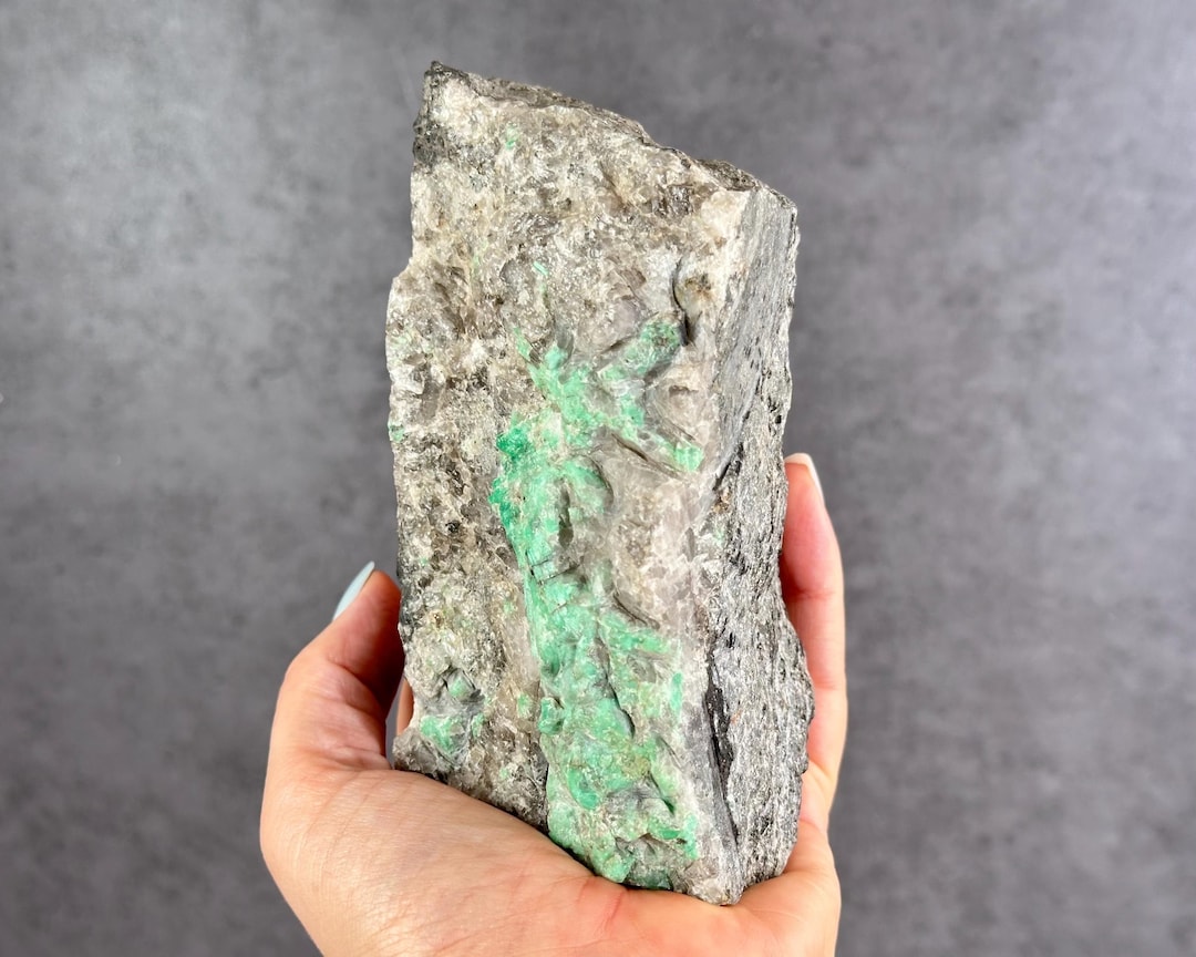 Pretty Raw Emerald Specimen | Natural Emerald on Matrix From Colombia ...