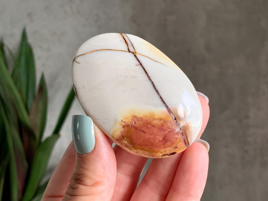 Mookaite Palm Stone (S) | White, Cream & Orange Mookite Jasper ...