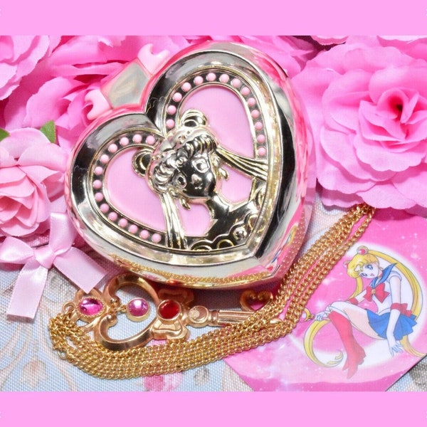 Sailor Moon Necklace - Etsy