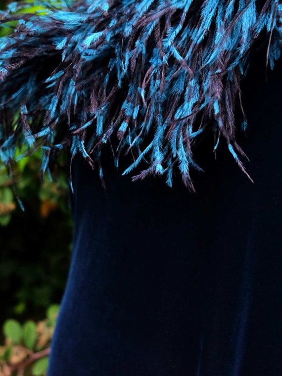 Beautiful 1970s Blue Velvet & Ostrich Feather Evening… - Gem