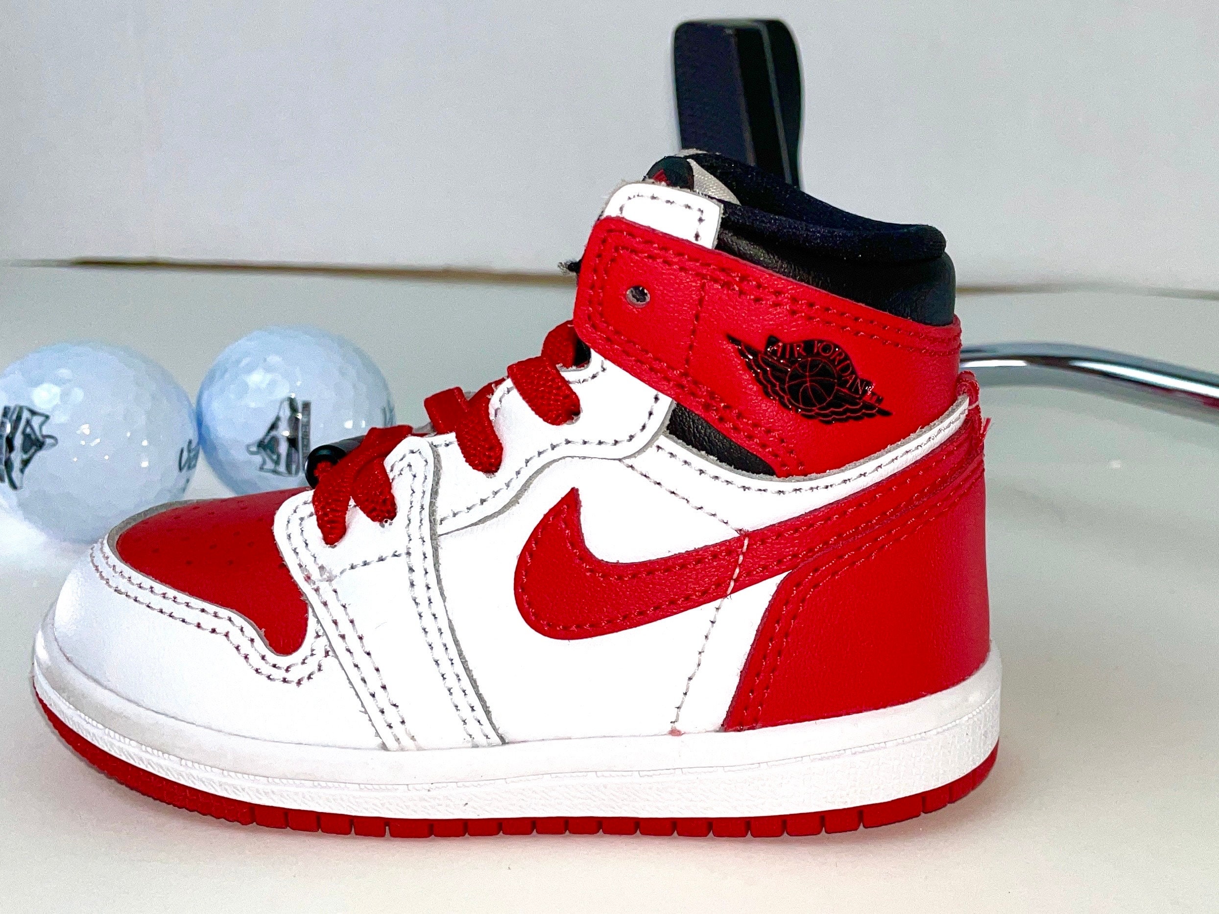 Jordan 1 Heritage OG High Putter Cover Air Jordan One, Golf, I shoe ...
