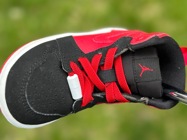 Jordan 1 High Red Black Putter Cover — Authentic Upcycled Air Jordan ...