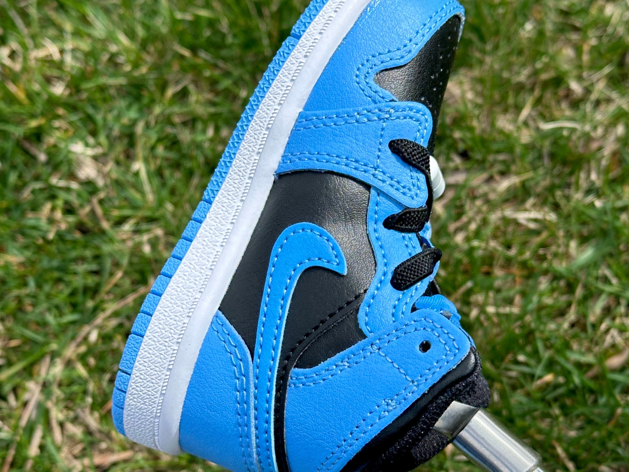 Jordan 1 UNC Blue Putter Cover Authentic Air Jordan One, Golf, 90s shoe ...