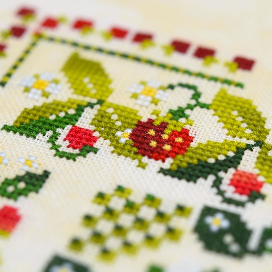 Digital Cross Stitch Pattern strawberry Summer Owlforest - Etsy
