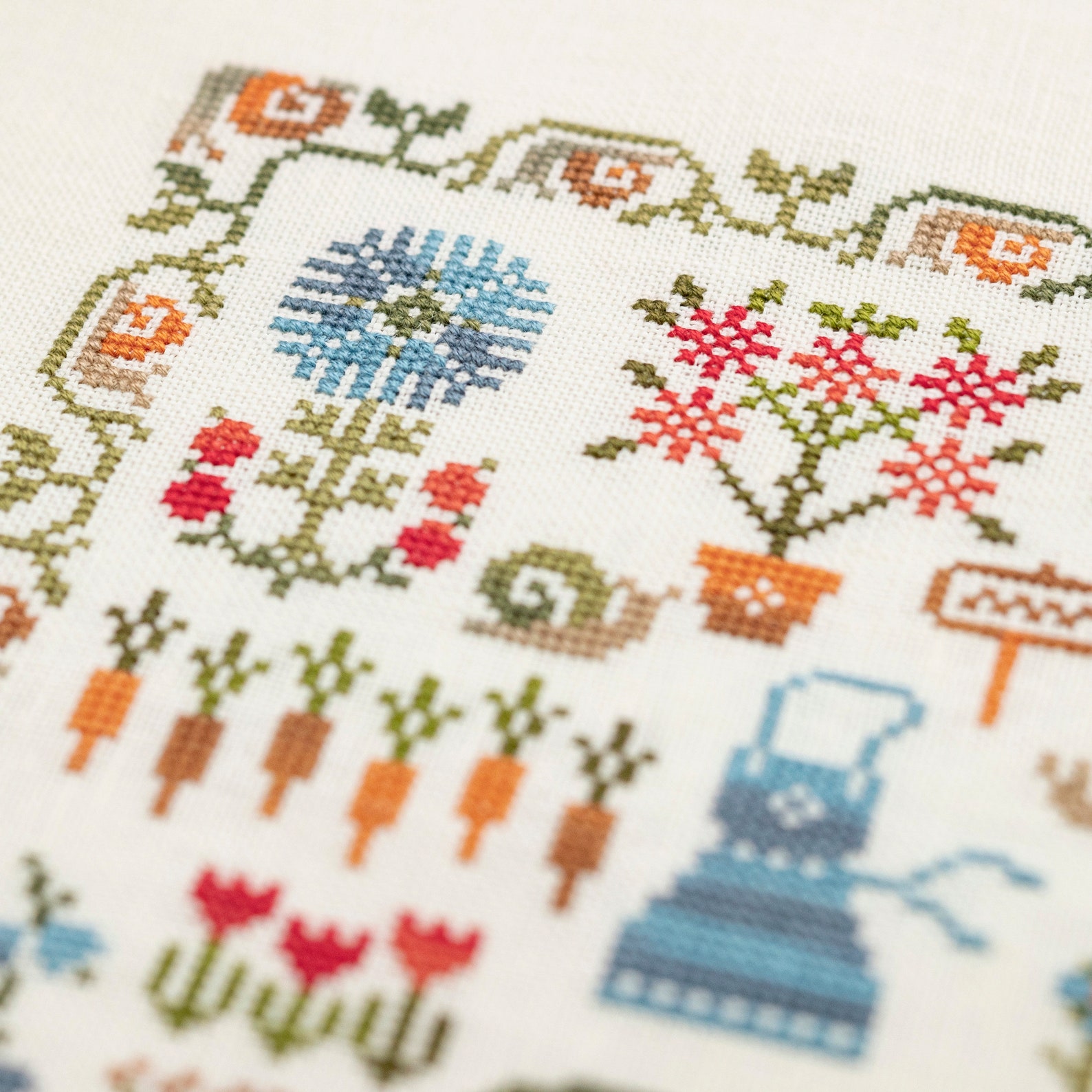 Digital Cross Stitch Pattern snail Garden Owlforest | Etsy