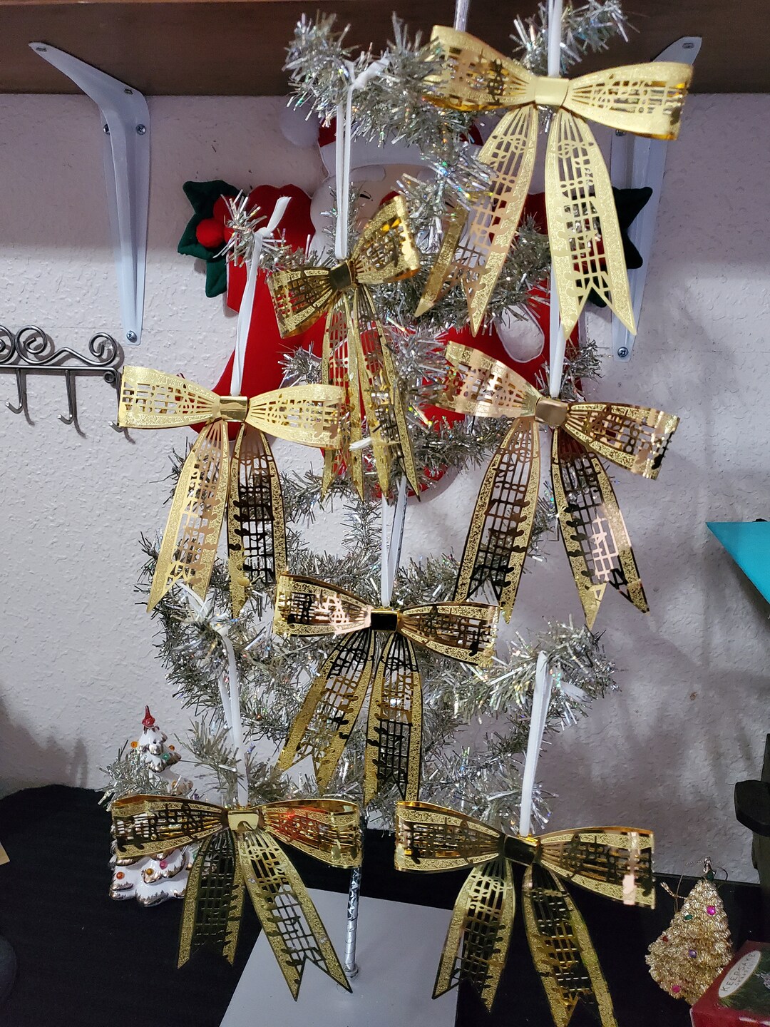 Vintage Brass Christmas Tree Ornaments, Gold Filigree Musical Notes Cut ...