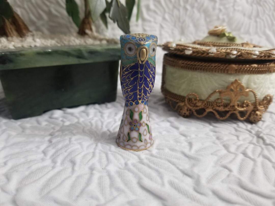 Cloisonne Owl Figurine Thimble, Vintage 50s/60s Figural Barn Owl ...