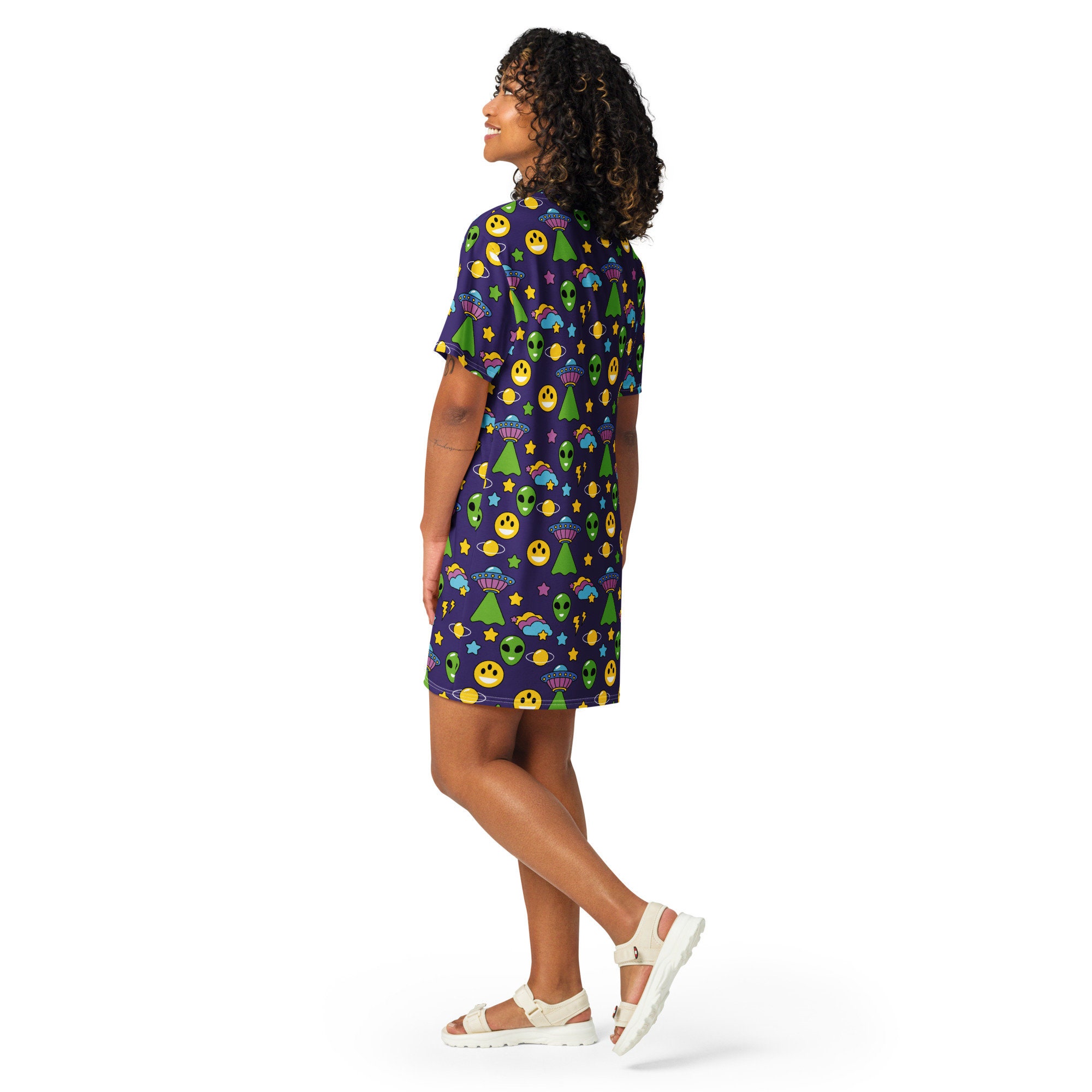 Aliens Sci-fi T-shirt Dress, Outer Space UFO Shirt Dress, All Over ...