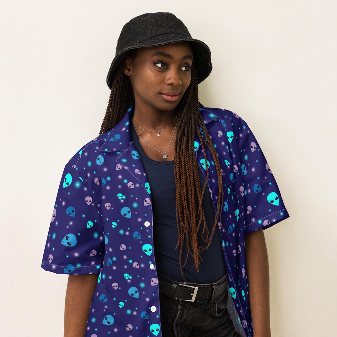 Aliens Sci Fi Printed Button Down Shirt, Stylish UFO Abduction Shirt ...