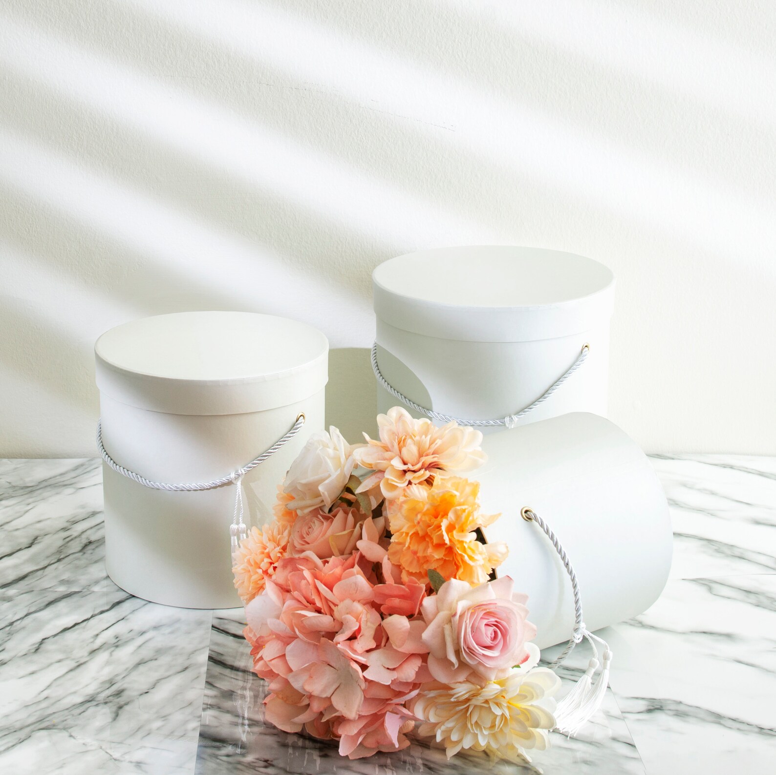 3 Sizes Round Flower Box With Tassel and Lid Flower - Etsy