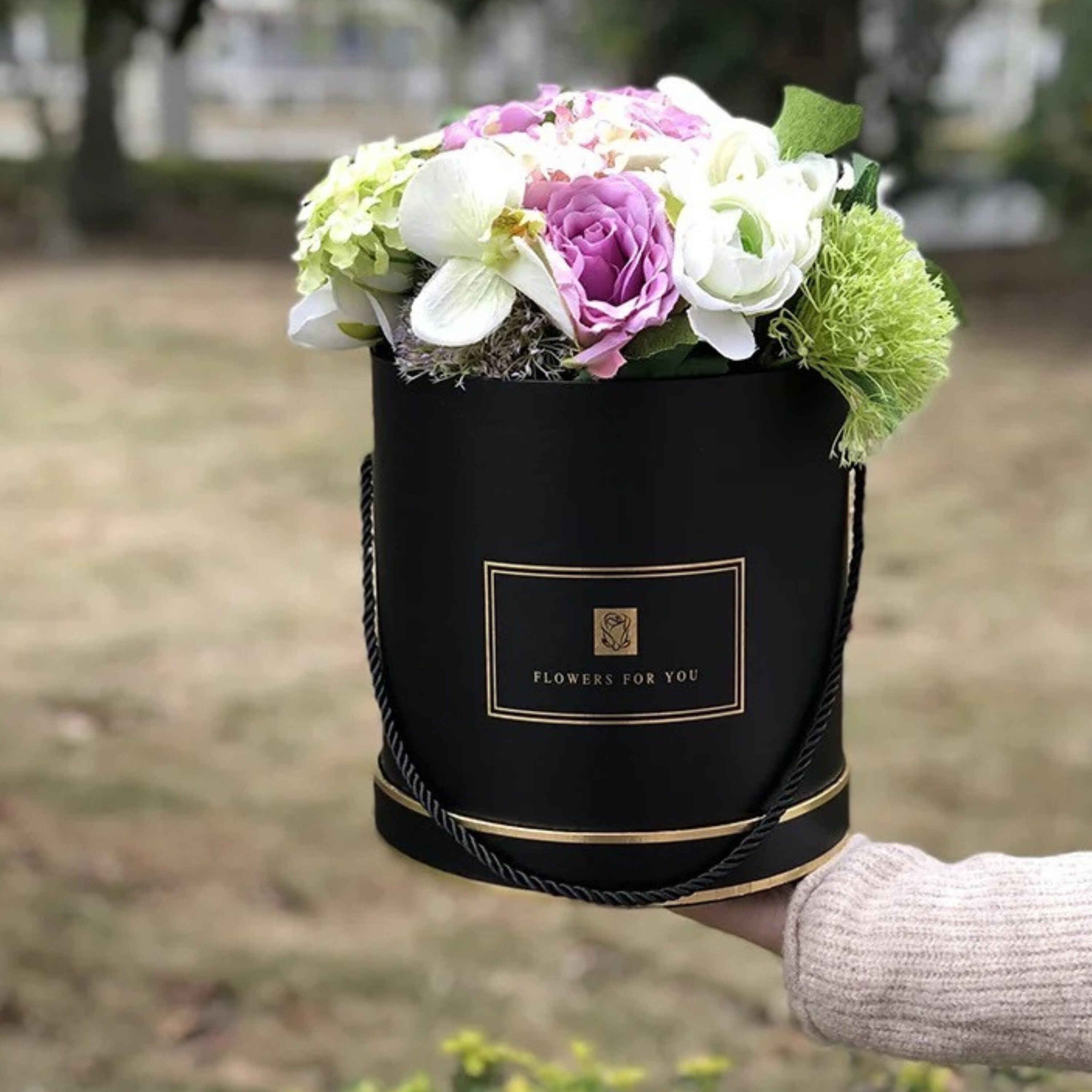 Round flowers for You Flower Box Black Boxes - Etsy