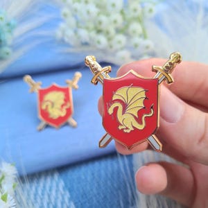 BBC Merlin Pendragon Crest Enamel Pin [ New Design! ] | Jewellry ...
