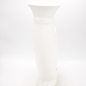 Vintage Lawson E Rudge 1977 White Stiletto Vase Art Pottery - Etsy