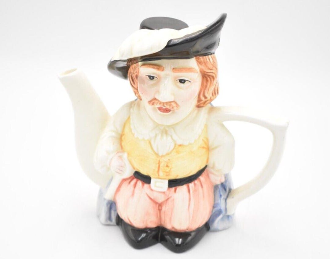 Vintage Musketeer Toby Jug Style Teapot Novelty Collectible Teapot - Etsy