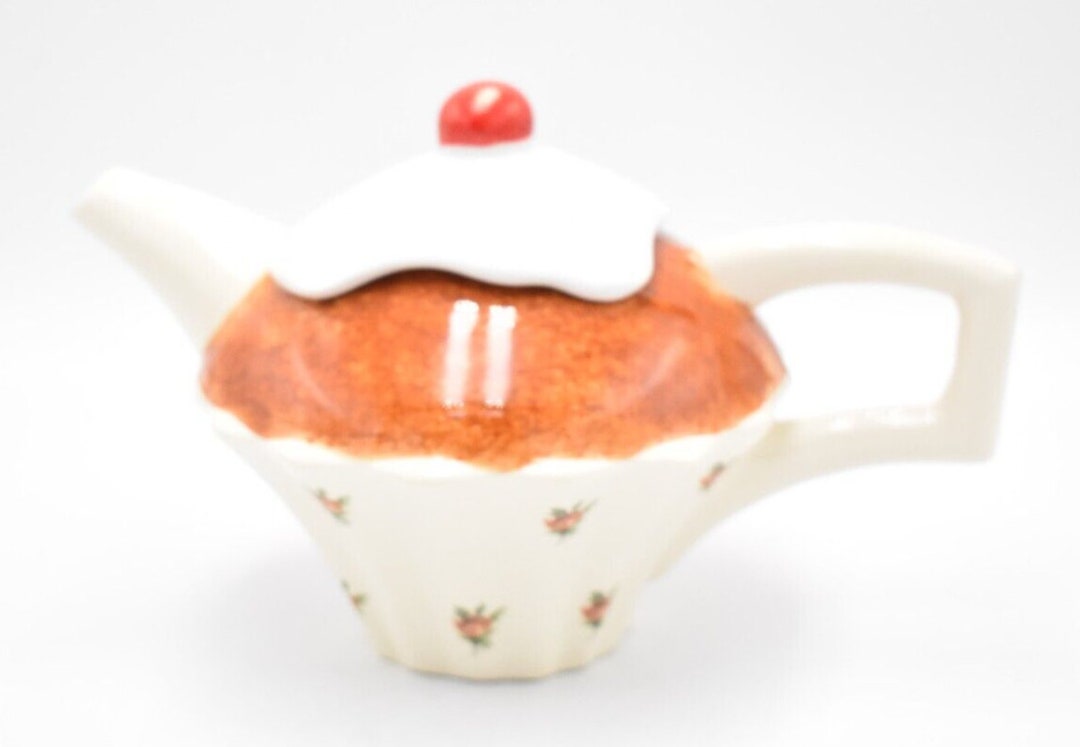 Vintage Swineside the Teapottery Cupcake Teapot Decorative Collectible ...