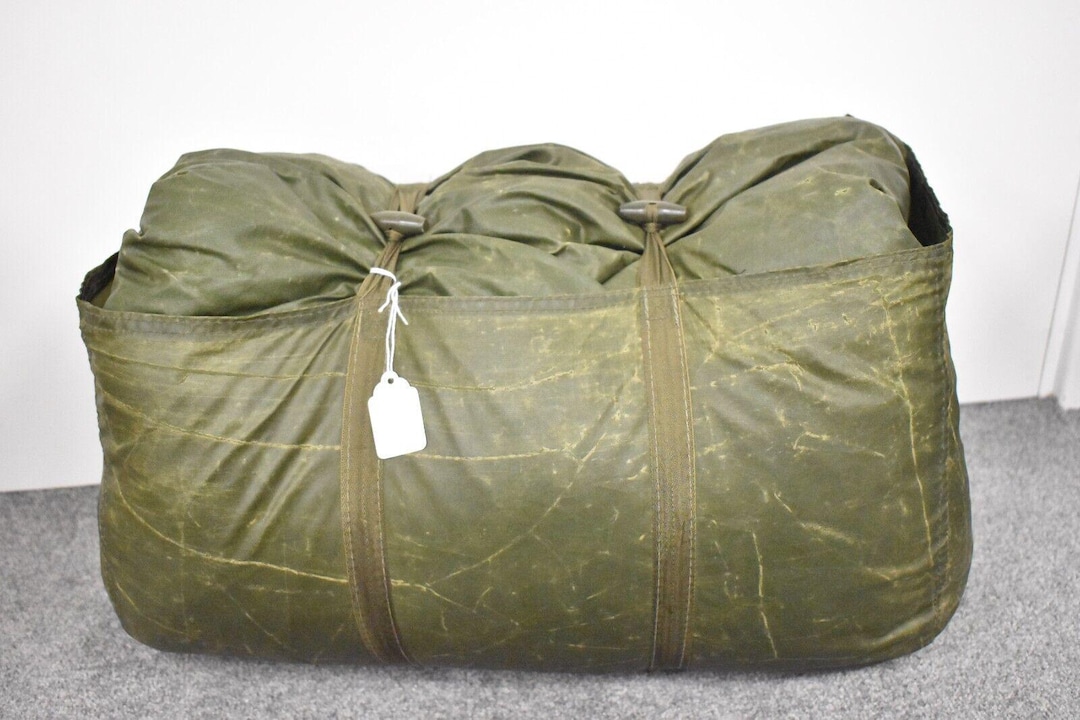 British Army 58 Pattern Sleeping Bag – 1979 Military Bushcraft - Etsy