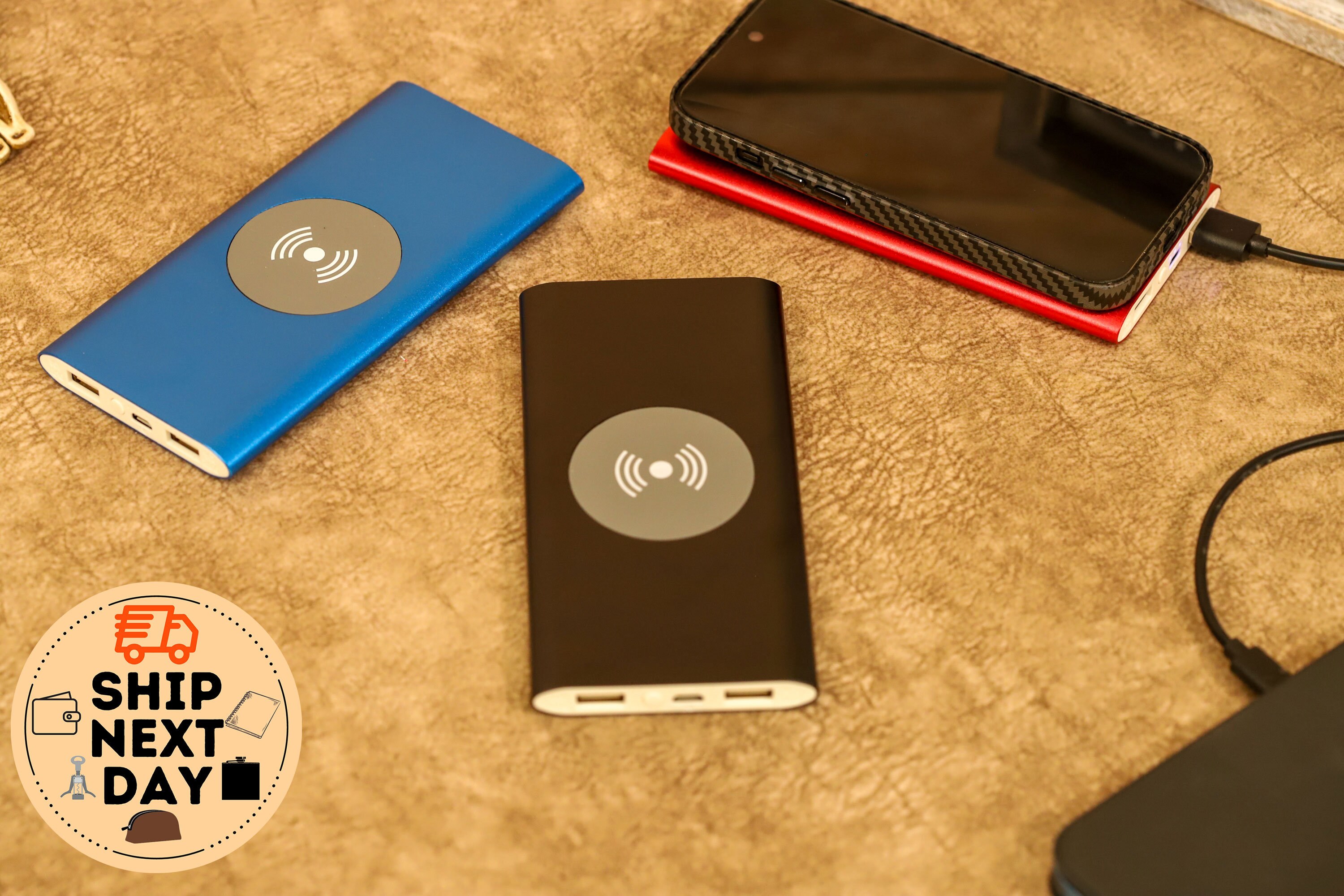 Custom Power Bank 8000MAH Personalized Wireless Phone Charger ,coworker ...