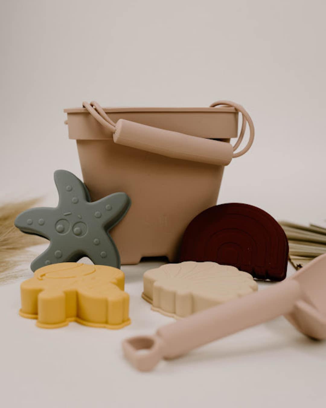 Silicone Beach Set| Beach Bucket Set | Kids Beach Toys | Modern Toys ...