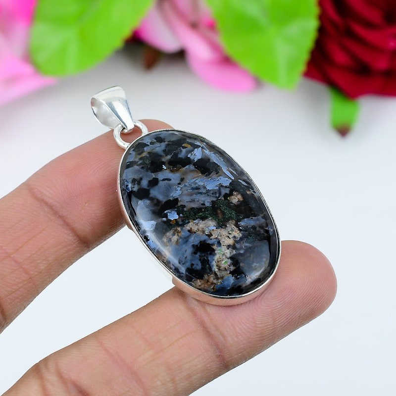 Merlinite - Etsy