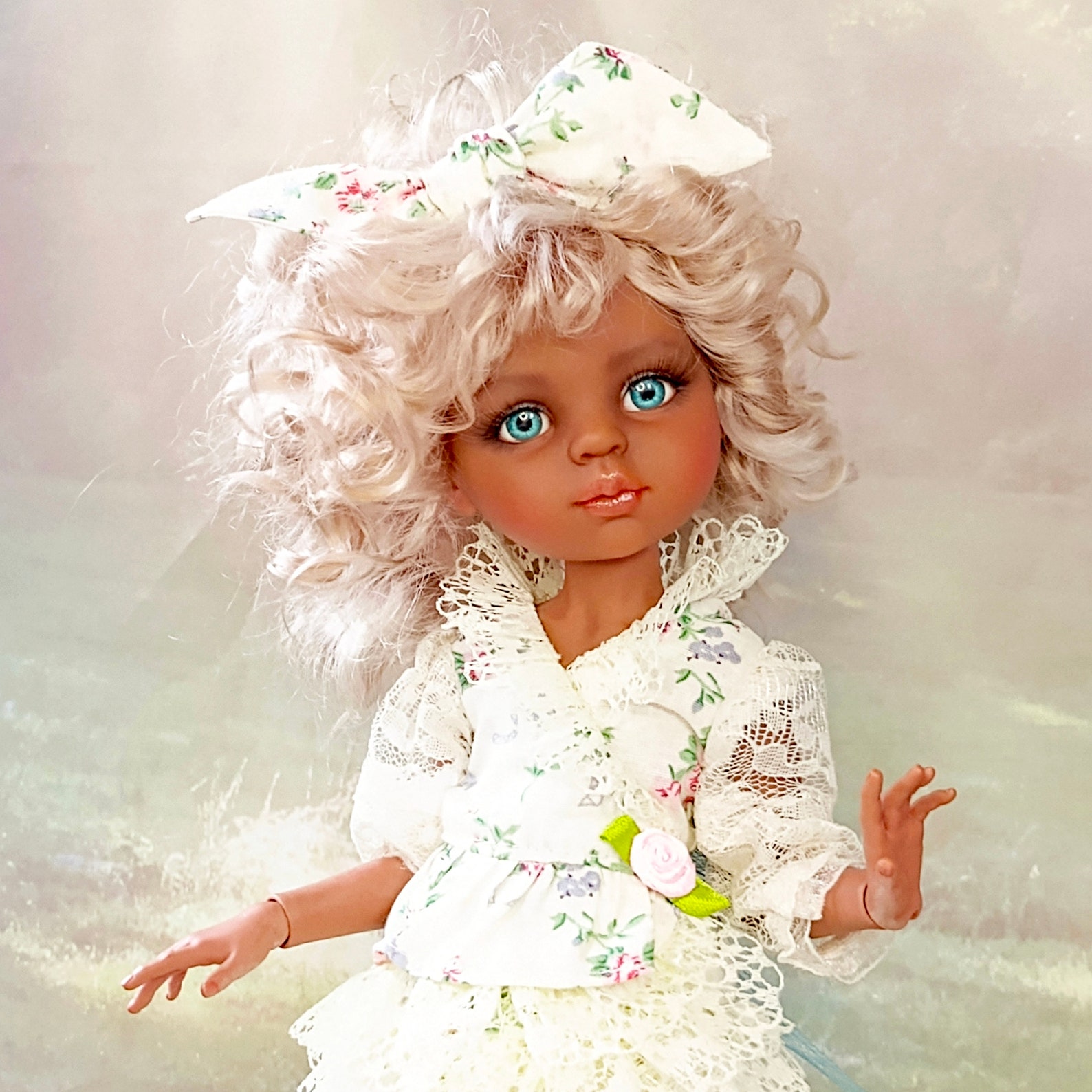 OOAK Paola Reina Doll Dolores. Tan Skin, Afro. Vanilla Outfit ...