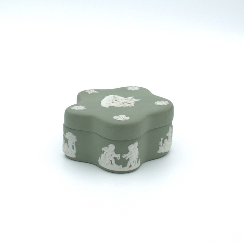 Wedgwood Wedgwood Jewelry Box Wedgwood Made in England Sage Green ...