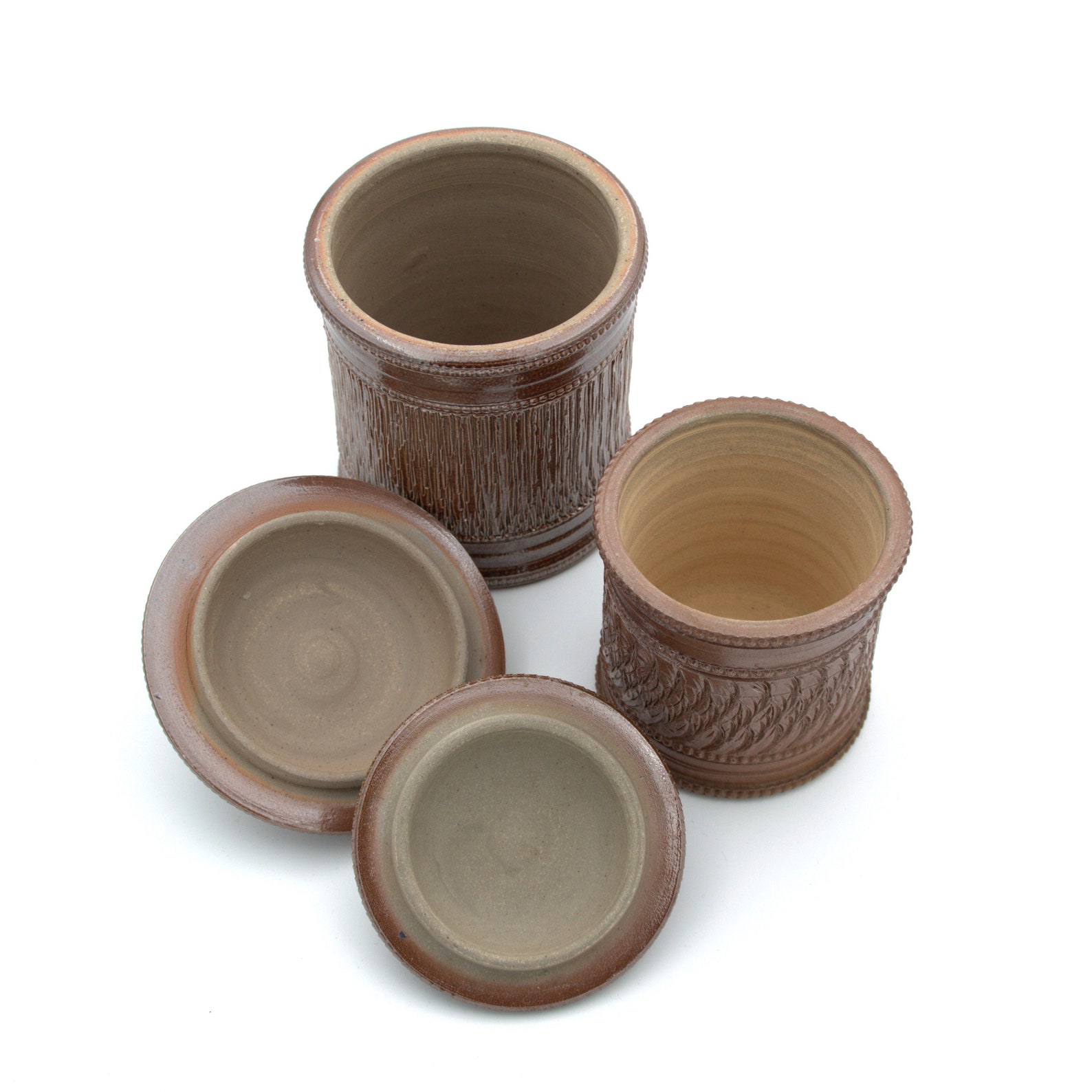 Set of 2 Ceramic Containers With Lid | Carved Ceramic Storage ...