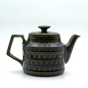 Made in England P&K Victoria Tea Pot Price and Kensington England Mid ...