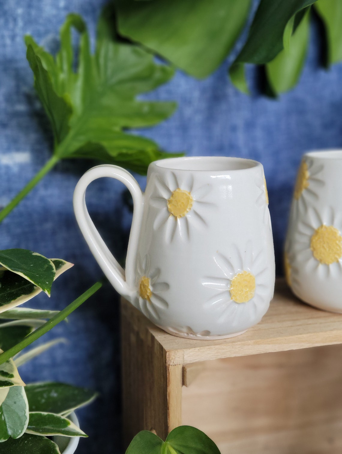 Made-to-order Emma Daisy Mug - Etsy