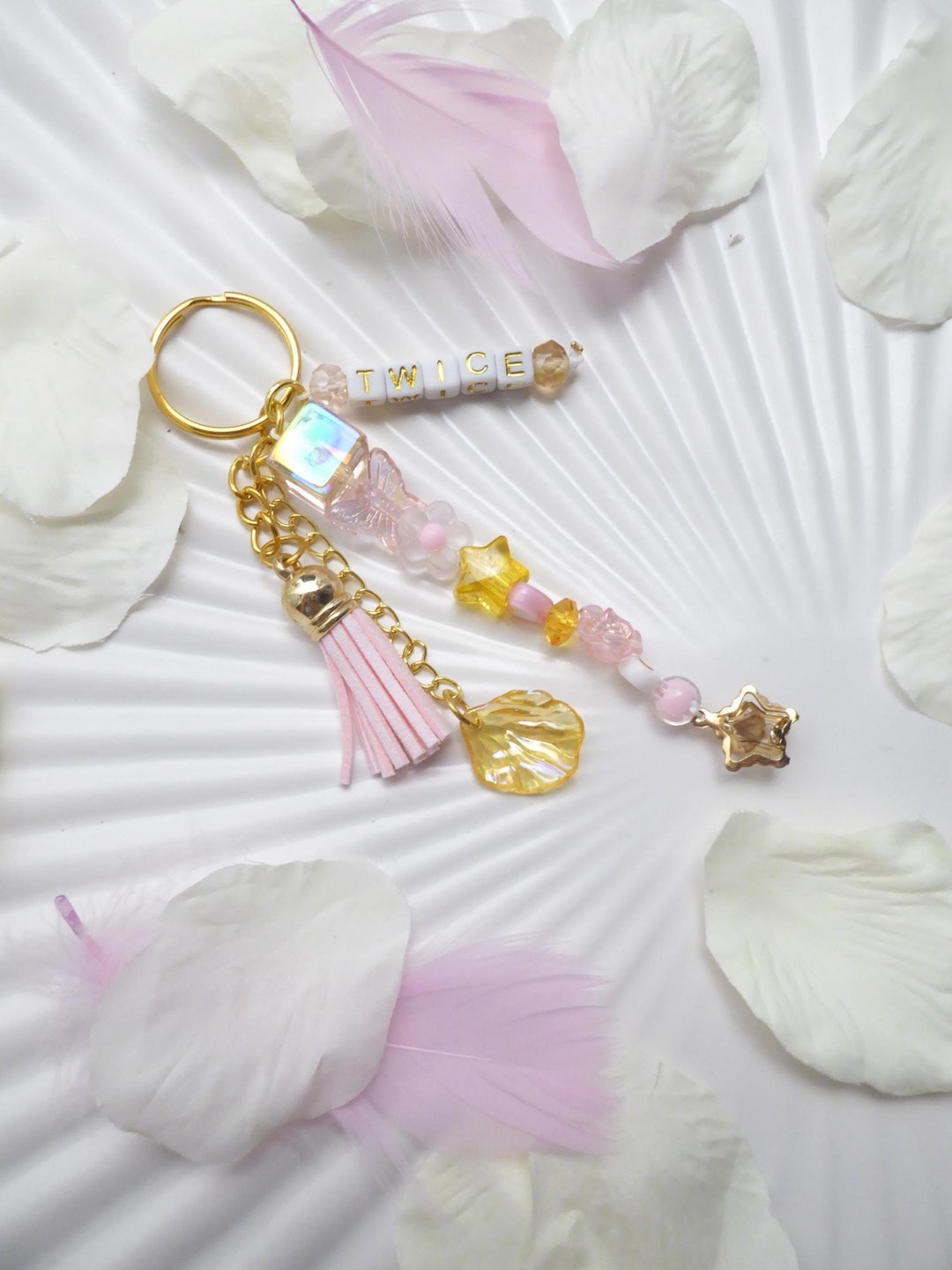 Twice Kpop Keychain Custom Bead - Tzuyu - Sana - Jihyo - Tzuyu - Momo ...