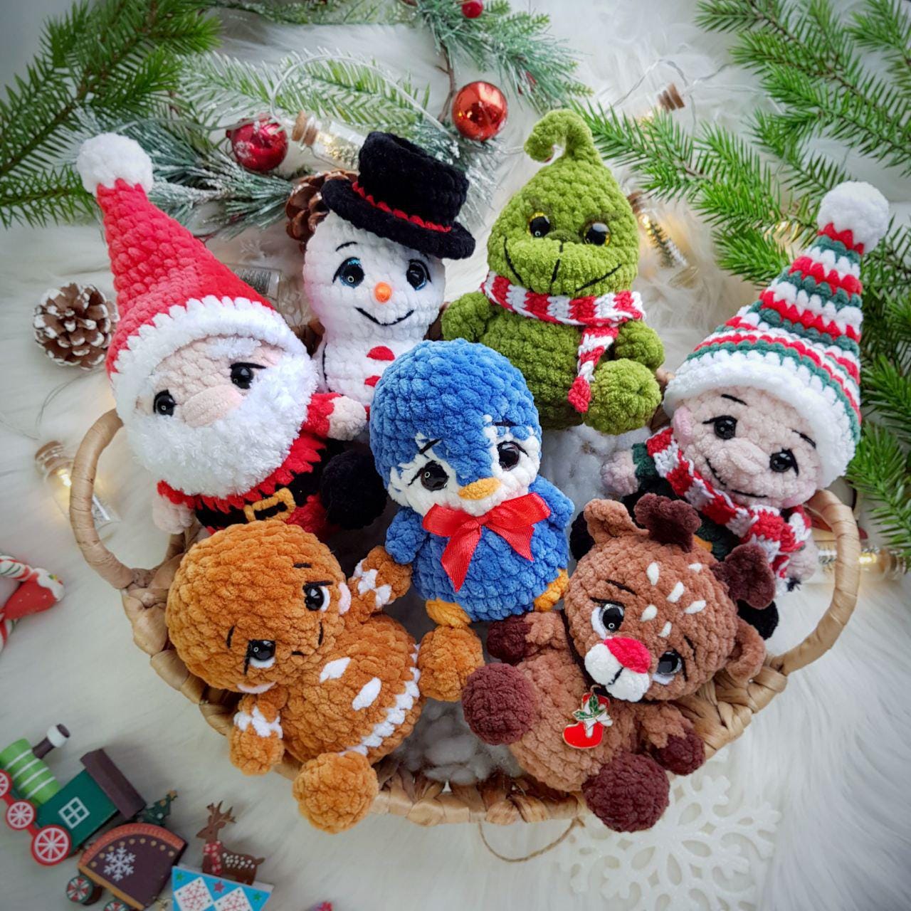 Crochet Christmas Set Patterns - Amigurumi Christmas Set – Green ...