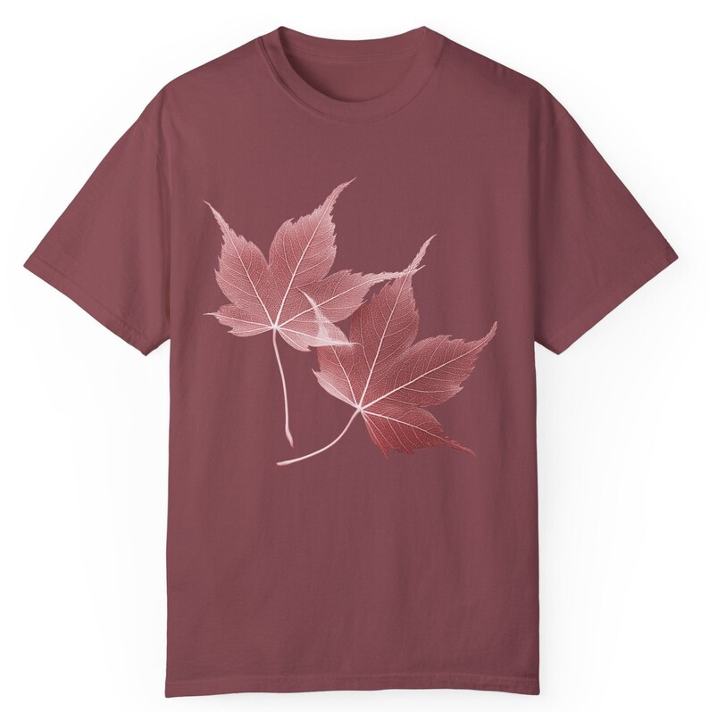 Japanese Maple Leaf T-shirt: Botanical Nature Graphic Tee - Etsy