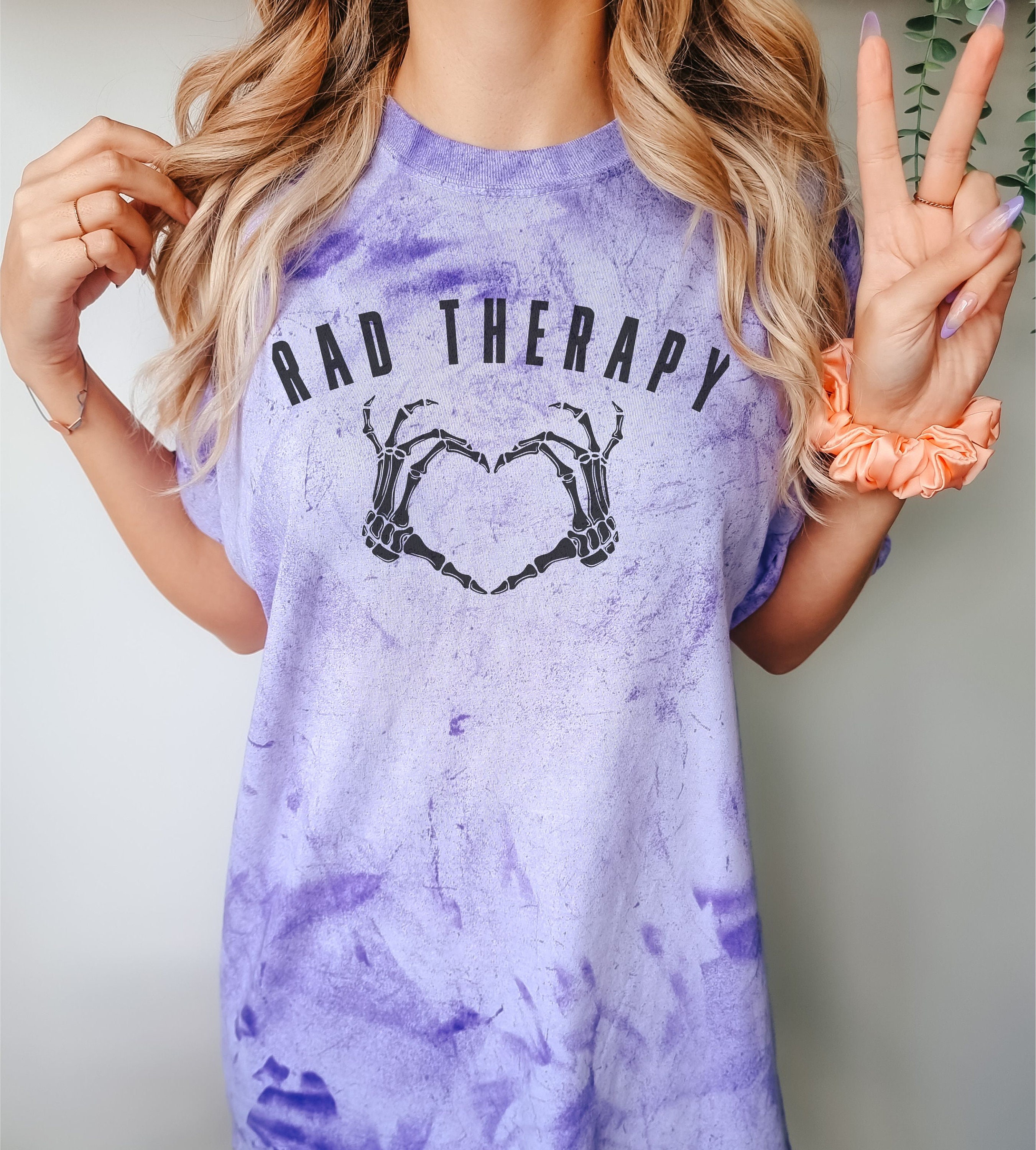 Rad Therapy Skeleton Hand Tie-dye T-shirt, Gift for Radiation Therapist ...