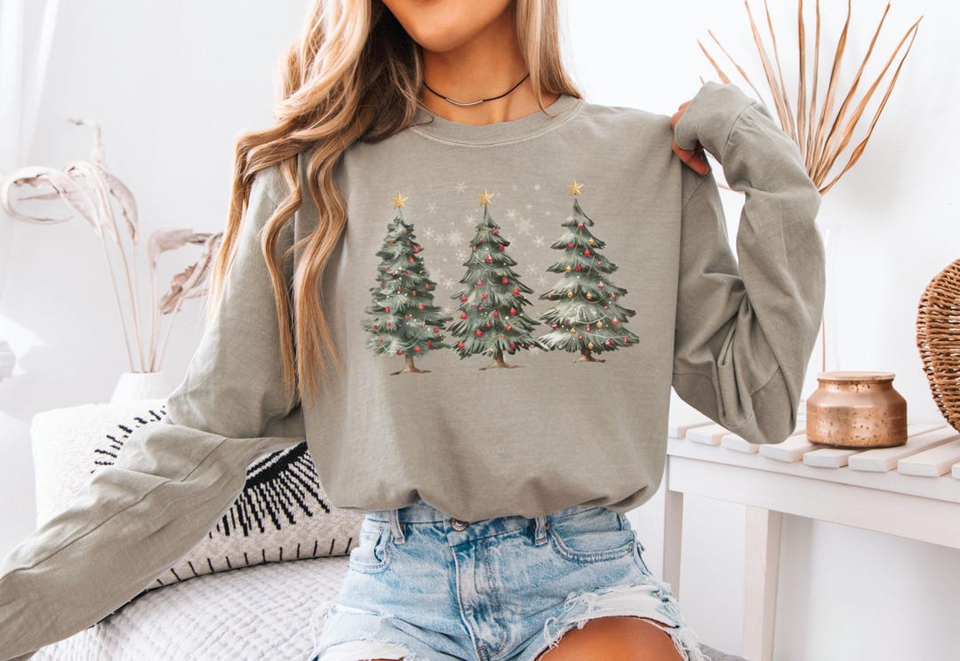 Vintage Christmas Trees Longsleeve Crewneck T-shirt, Holiday Festive ...