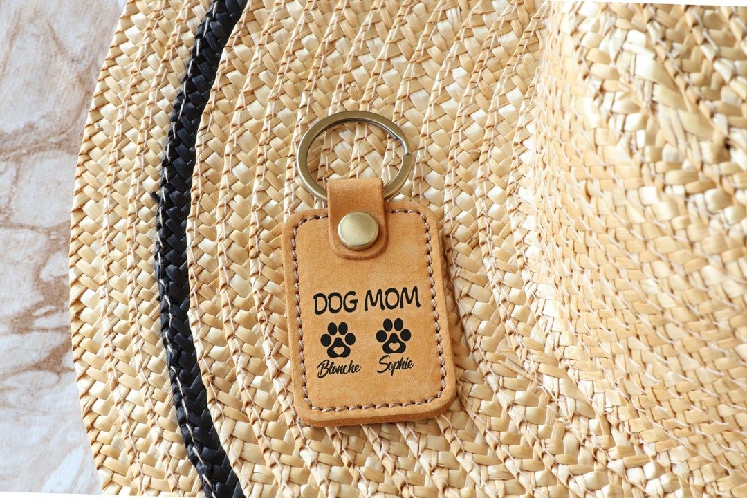 Customized Dog Name Keychain , Leather Key Fob, Dog Lovers Keychain ...