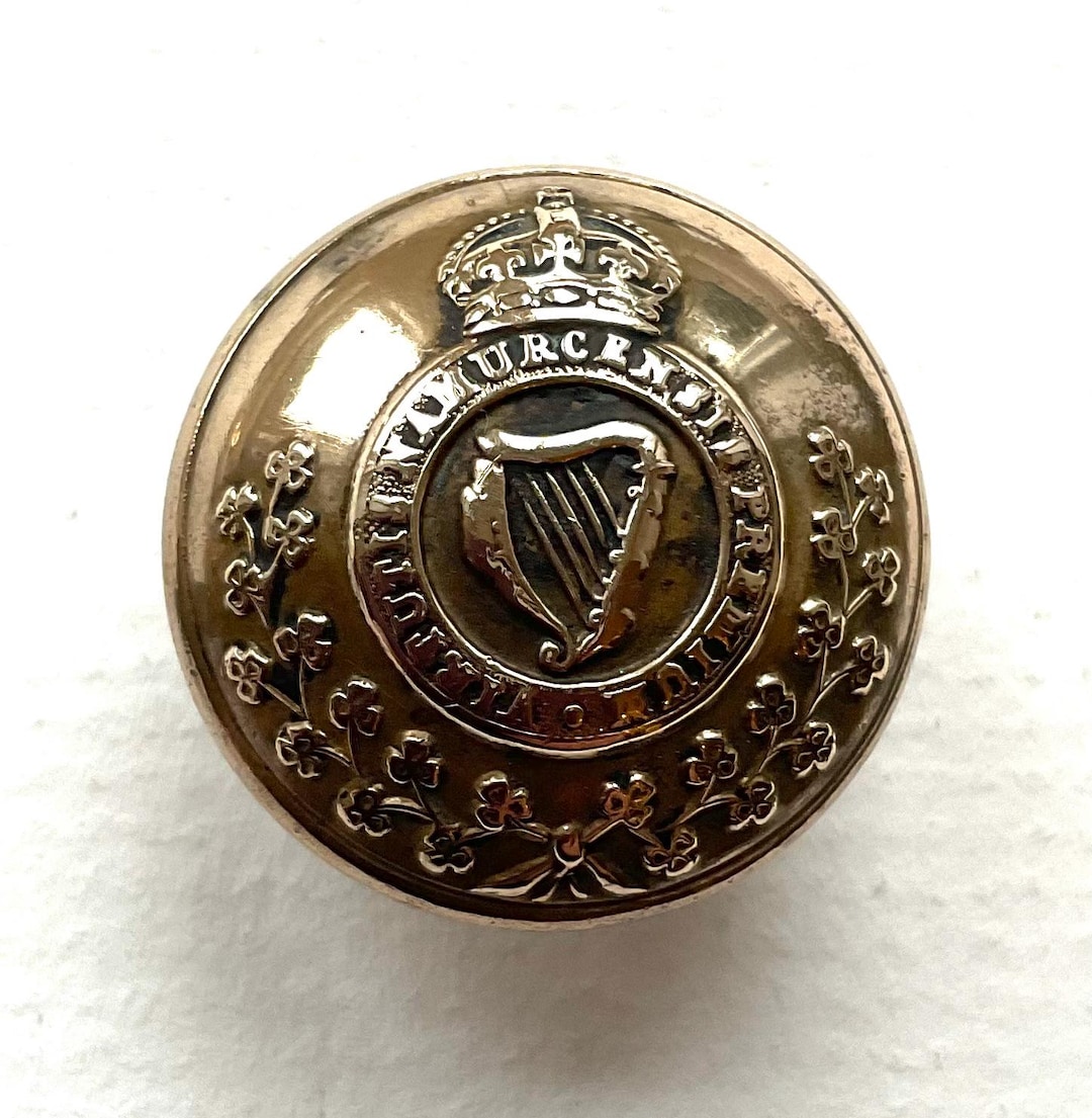 Royal Irish Regiment Uniform Button. - Etsy UK