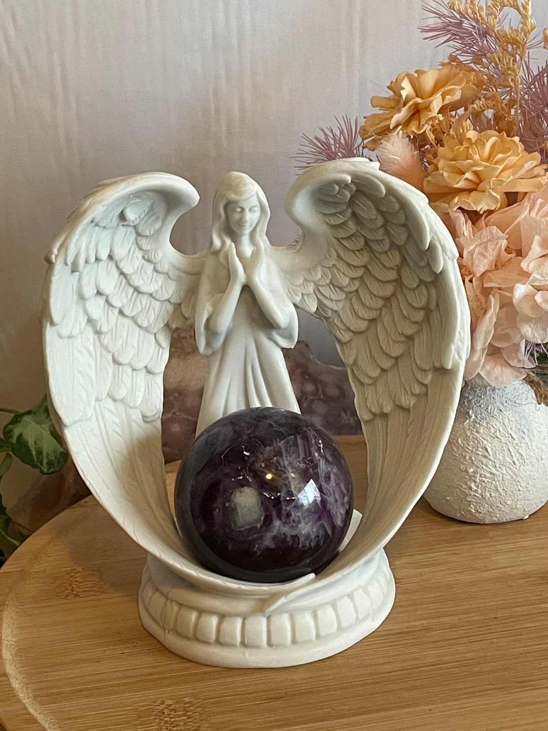 Resin Angel Sphere Holder! Wow! so Pretty! - Etsy