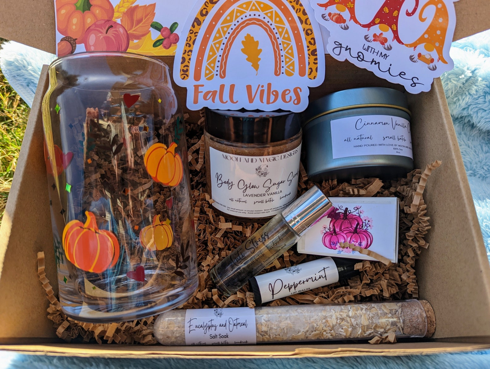 Thanksgiving Gift Box, Fall Gifts Set, Box Set With Candle, Gifts for ...