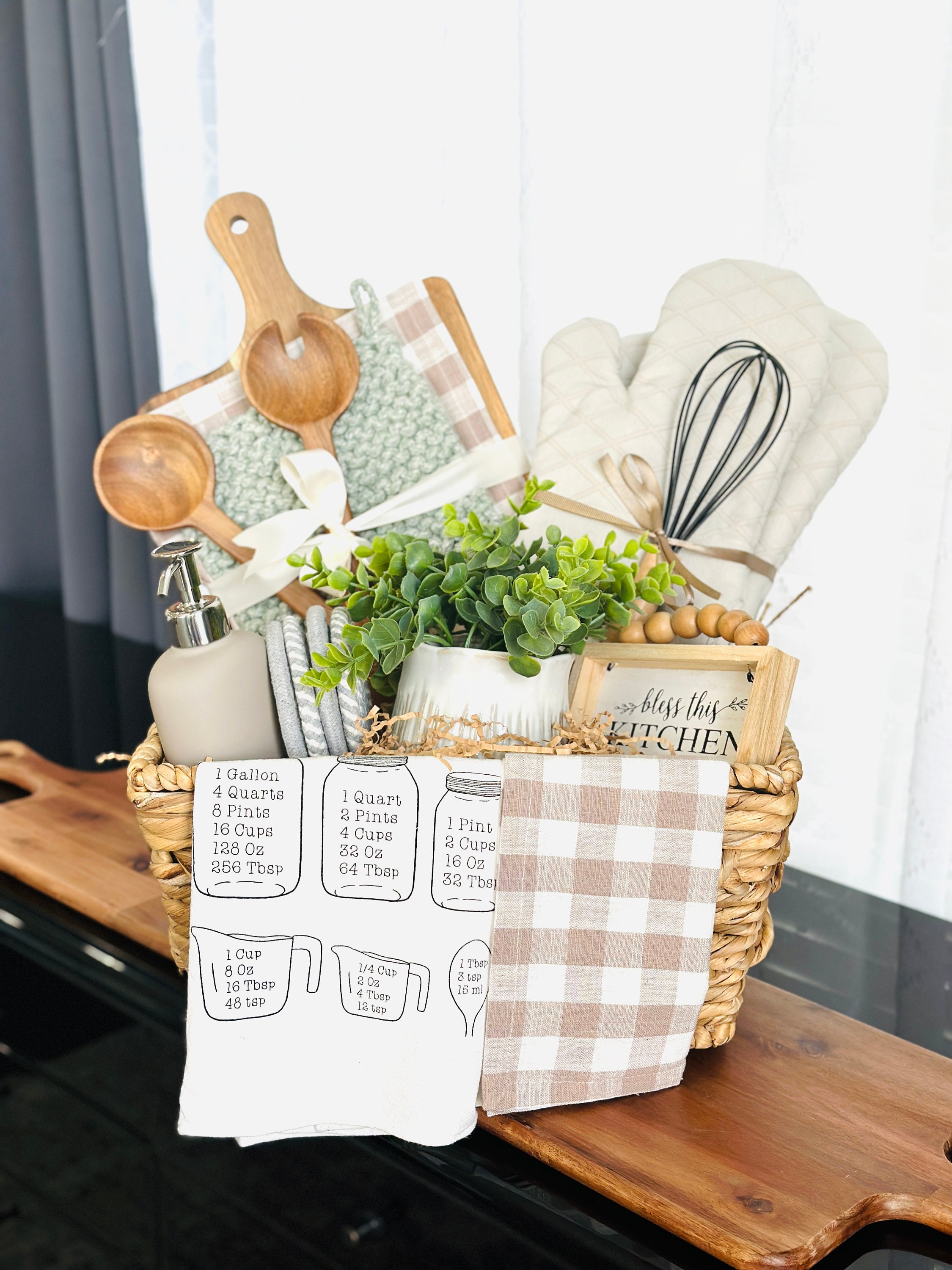 Luxurious Housewarming Gifts for Women Ideal for Birthday, Christmas ...