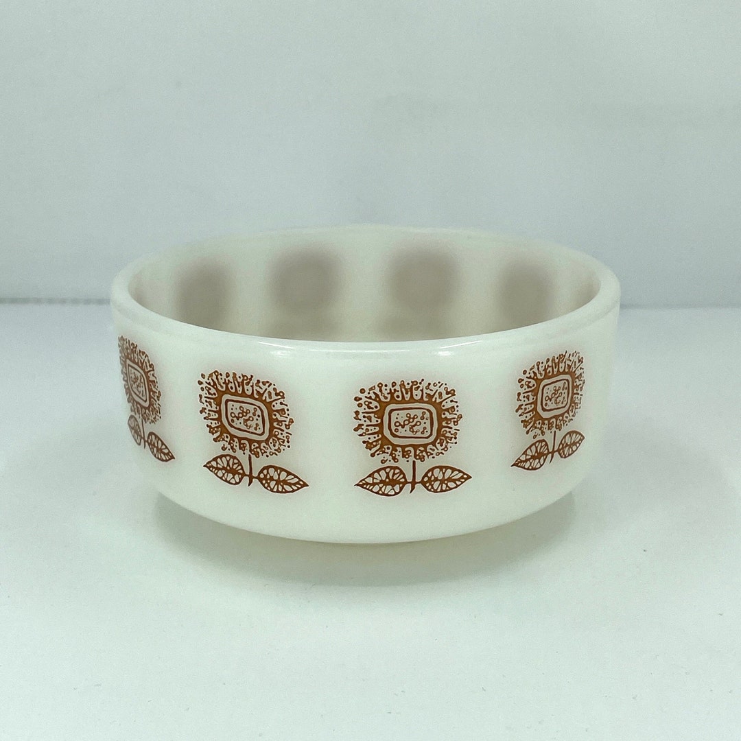 Vintage Federal Glass Sunflower Pattern Milk Glass Bowl - Etsy