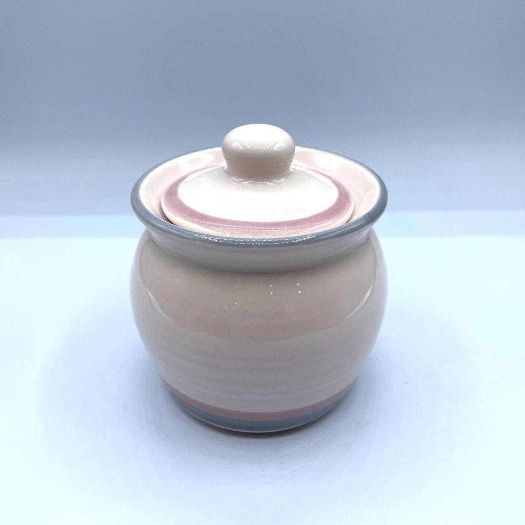 Pfaltzgraff Pink Aura Covered Sugar Bowl – Excellent Condition - Etsy