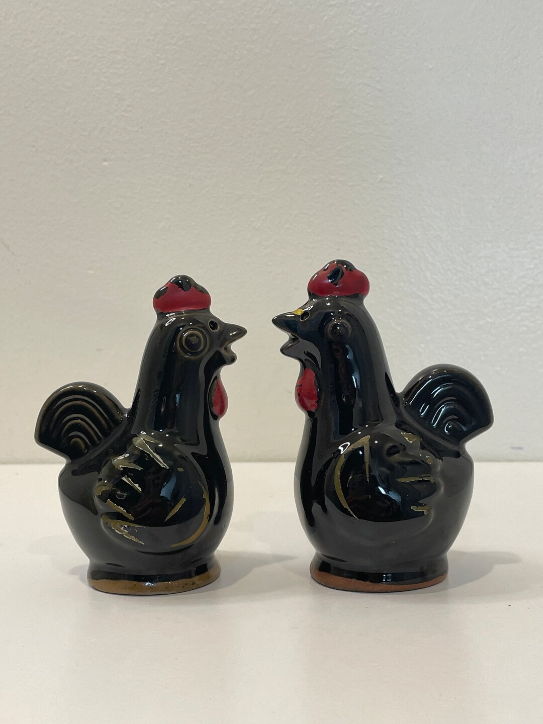 Black Chicken / Hen Redware Japan Vintage Salt and Pepper Shakers ...