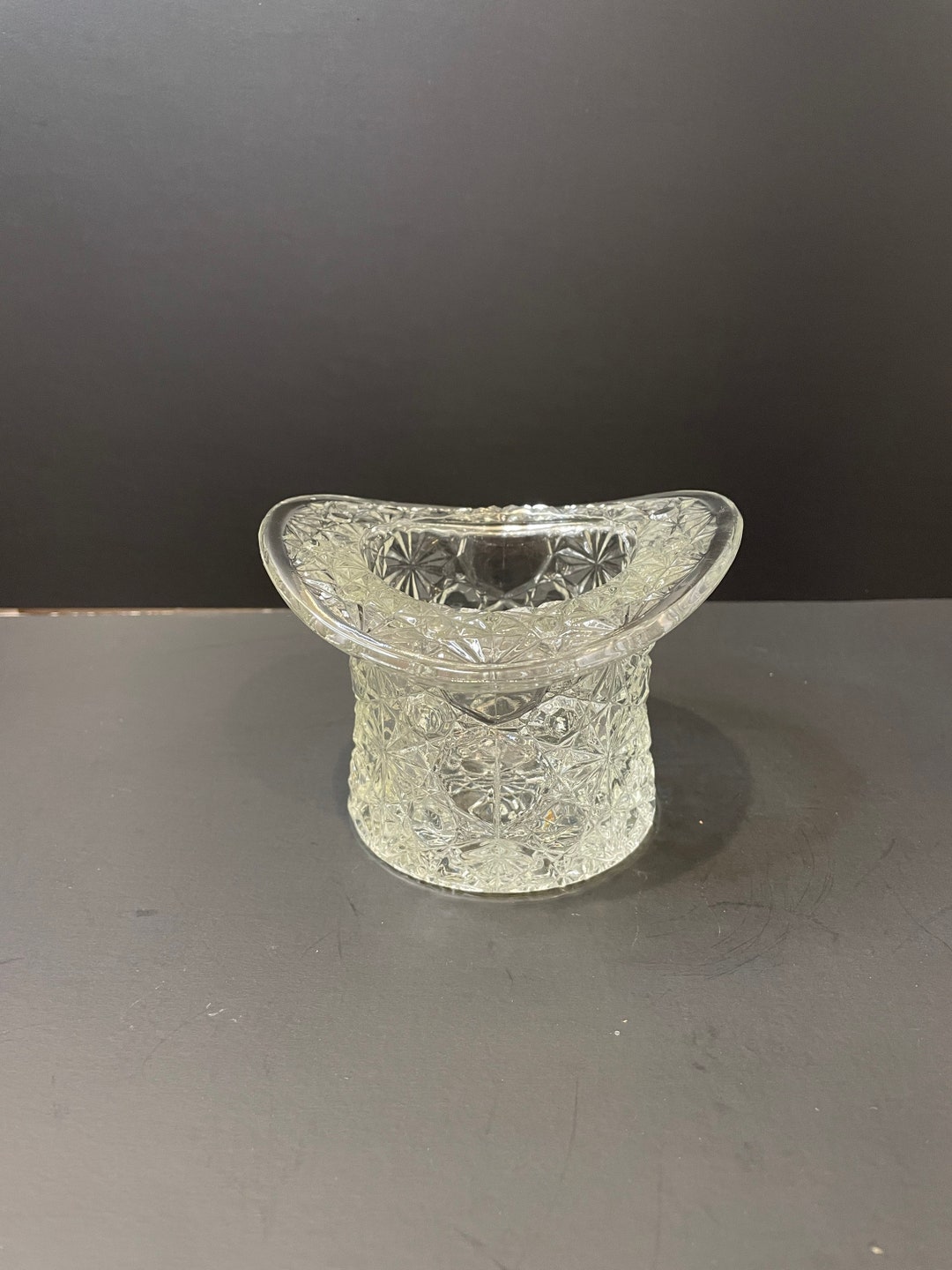 Vintage Large Clear Glass Daisy & Button Top Hat Vase/trinket by LG ...