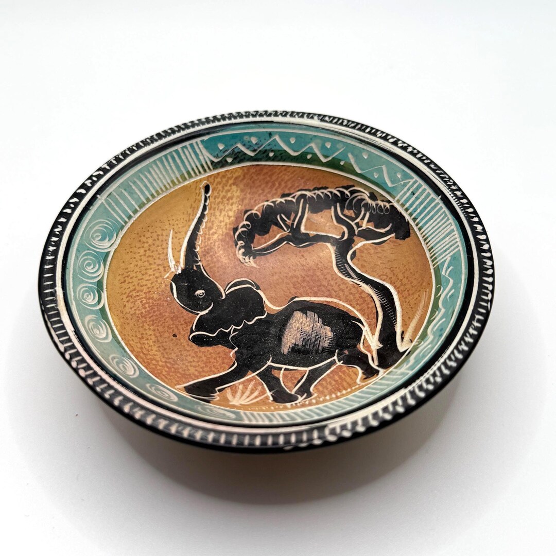 African Art Pottery Soapstone Dish – Hand-carved Elephant & Tree Design ...